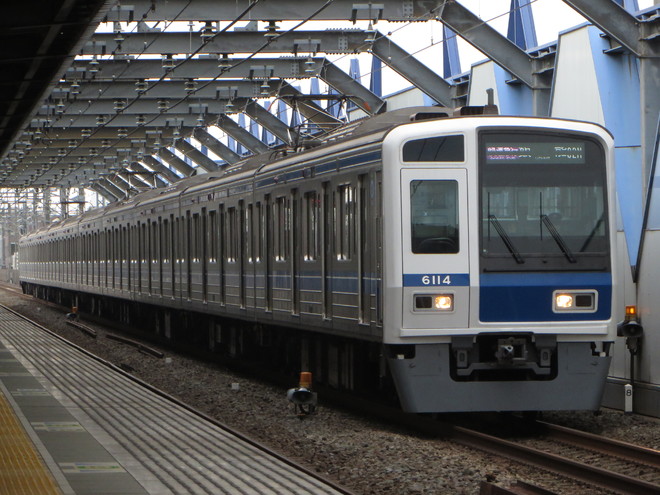小手指車両基地 6000系 6114編成 の写真 |鉄道写真投稿サイトTrain-Directory
