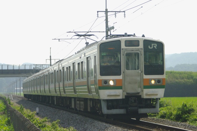 高崎車両センター 211系 タカA31編成 の写真 |鉄道写真投稿サイトTrain-Directory
