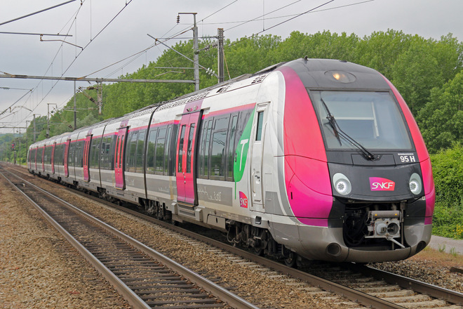 Z 50000 95H の写真 |鉄道写真投稿サイトTrain-Directory