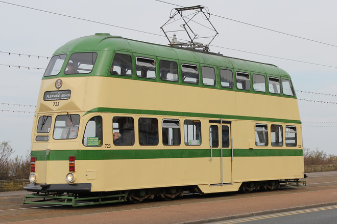 Balloon Class 723 の写真 |鉄道写真投稿サイトTrain-Directory