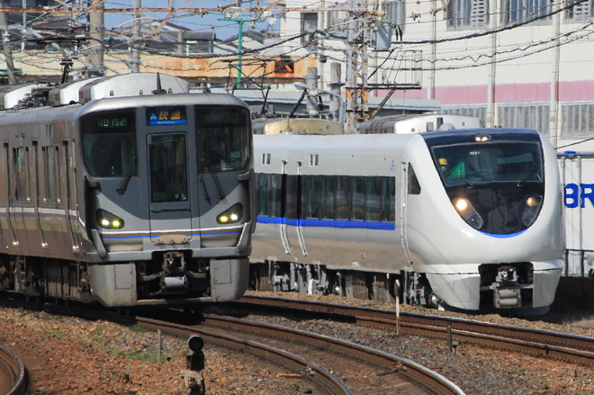 網干総合車両所明石支所 225系 ホシU3編成 の写真 |鉄道写真投稿サイトTrain-Directory