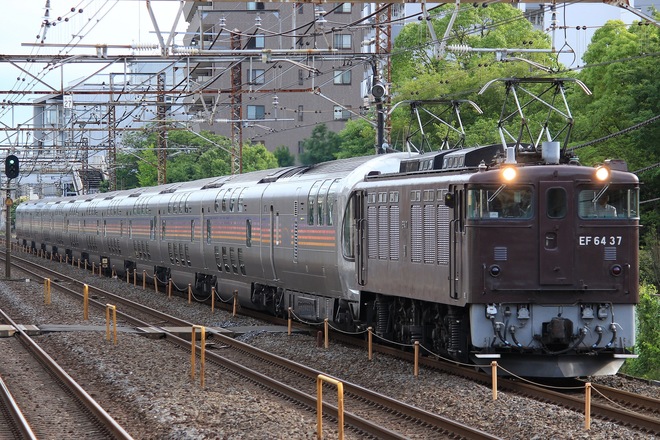 高崎機関区 EF64 37 の写真 |鉄道写真投稿サイトTrain-Directory