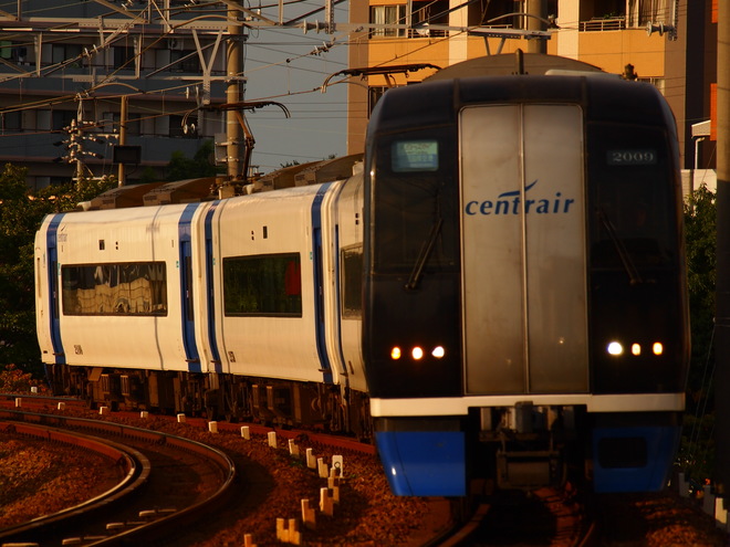 2000系 2009F の写真 |鉄道写真投稿サイトTrain-Directory