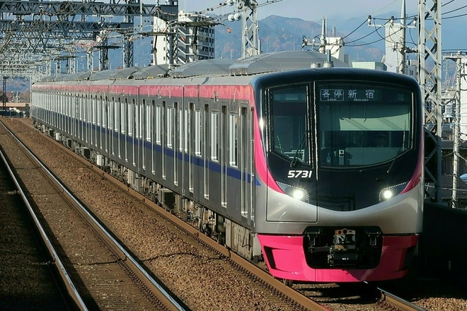 5000系 5731F の写真 |鉄道写真投稿サイトTrain-Directory