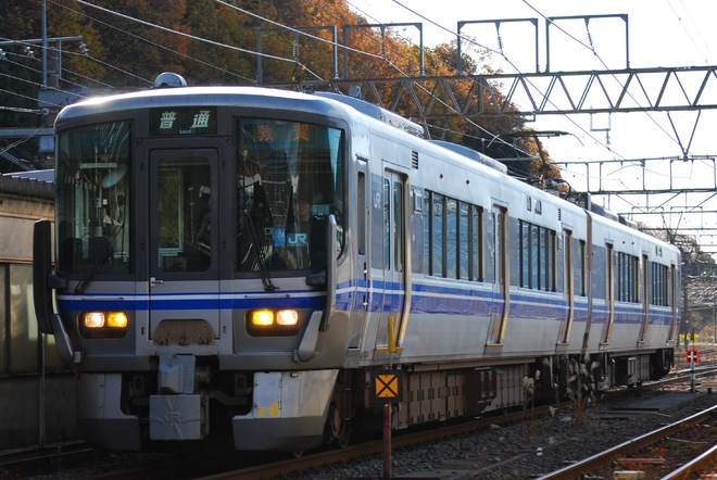 金沢総合車両所本所 521系 E4編成 の写真 |鉄道写真投稿サイトTrain-Directory