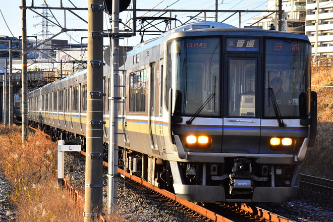 網干総合車両所本所 223系 V20編成 の写真 |鉄道写真投稿サイトTrain-Directory