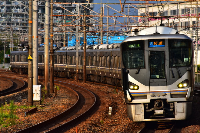 網干総合車両所本所 225系 I2編成 の写真 |鉄道写真投稿サイトTrain-Directory