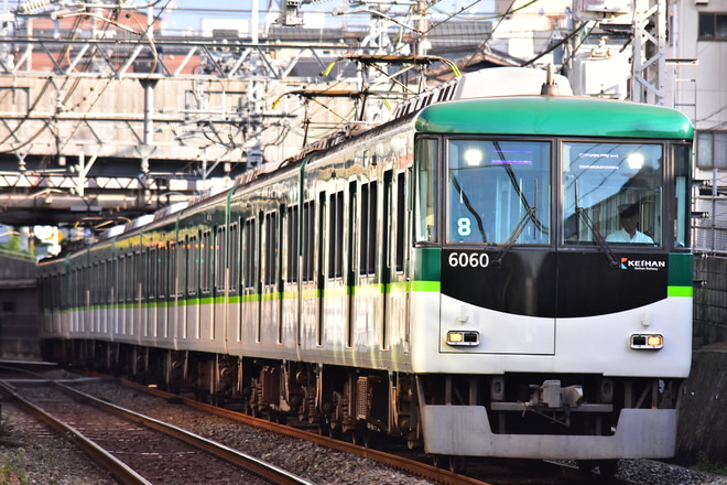 寝屋川車庫 6000系 6010F の写真 |鉄道写真投稿サイトTrain-Directory