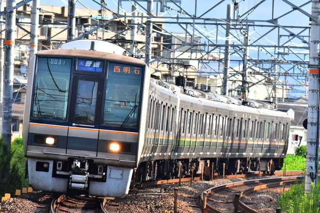 網干総合車両所明石支所 207系 S12編成 の写真 |鉄道写真投稿サイトTrain-Directory