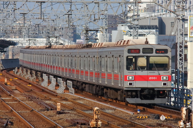 長津田検車区 2000系 2001F の写真 |鉄道写真投稿サイトTrain-Directory