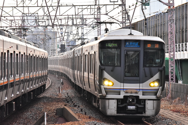 網干総合車両所本所 225系 I3編成 の写真 |鉄道写真投稿サイトTrain-Directory