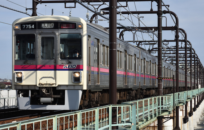 7000系 7704F の写真 |鉄道写真投稿サイトTrain-Directory