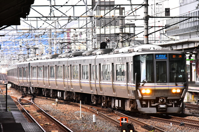 網干総合車両所本所 223系 V33編成 の写真 |鉄道写真投稿サイトTrain-Directory