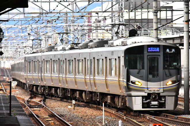 網干総合車両所本所 225系 U4編成 の写真 |鉄道写真投稿サイトTrain-Directory