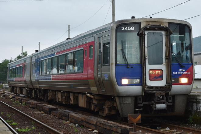 N2000系 2458 の写真 |鉄道写真投稿サイトTrain-Directory