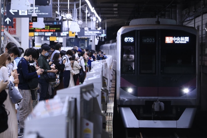 鷺沼検車区 系 08-103F の写真 |鉄道写真投稿サイトTrain-Directory