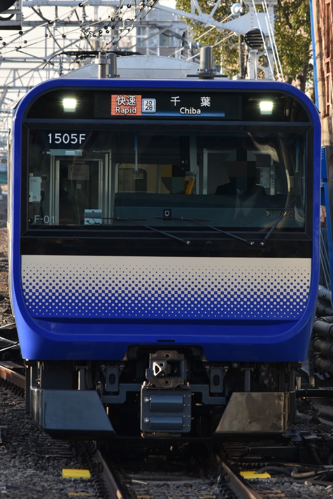 E235系1000番台 F-01編成 の写真 |鉄道写真投稿サイトTrain-Directory