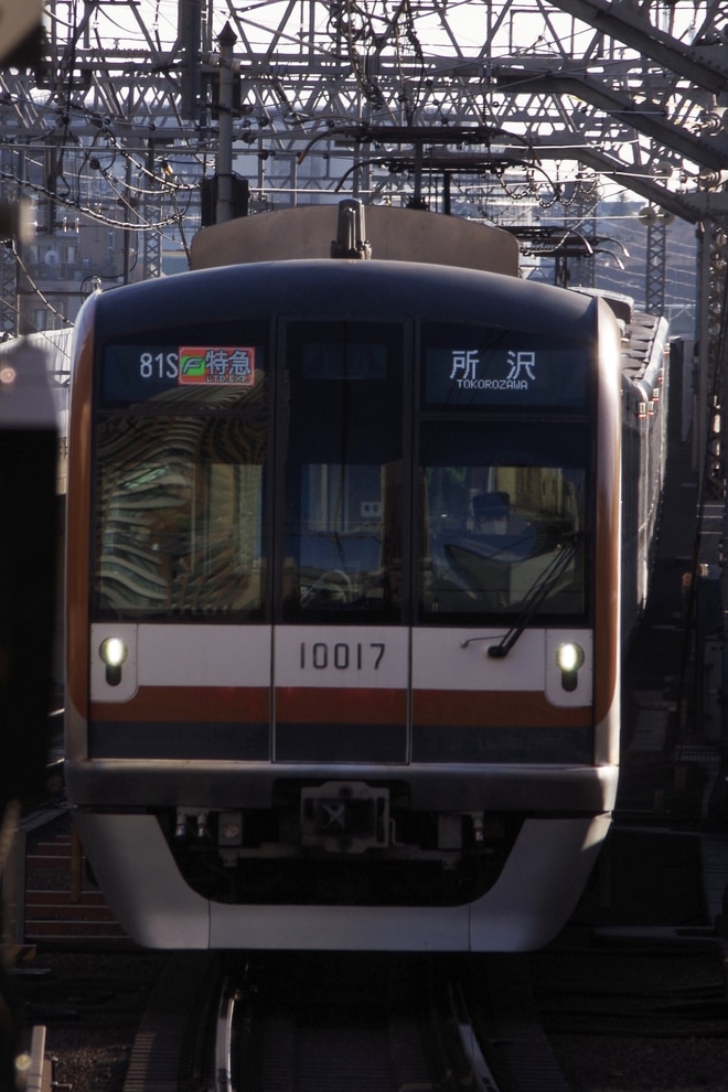 10000系 10117F の写真 |鉄道写真投稿サイトTrain-Directory