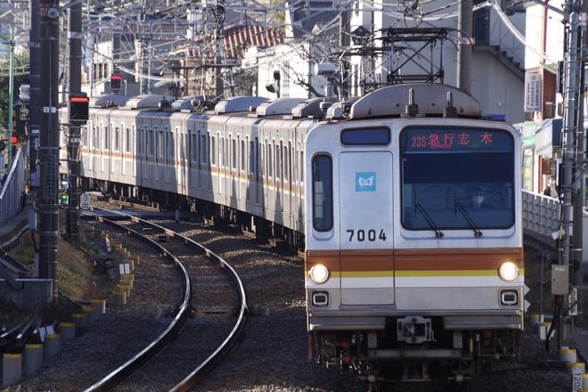 7000系 7104F の写真 |鉄道写真投稿サイトTrain-Directory