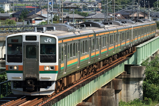 高崎車両センター本所 211系 タカC13編成 の写真 |鉄道写真投稿サイトTrain-Directory