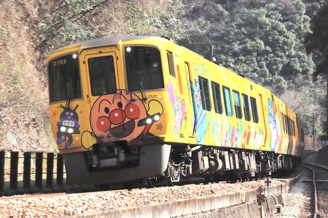 2700系 の写真 |鉄道写真投稿サイトTrain-Directory