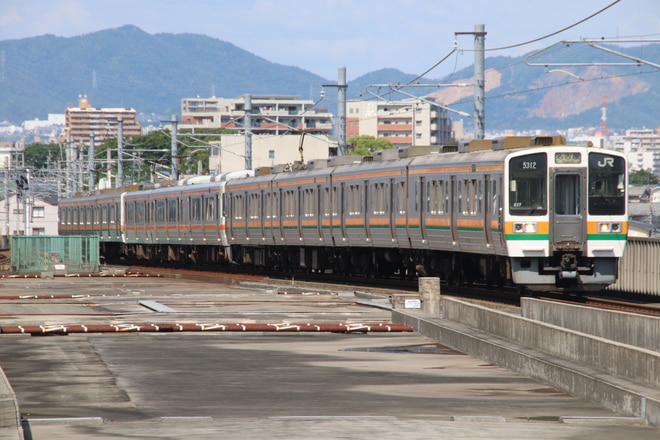 211系 の写真 |鉄道写真投稿サイトTrain-Directory