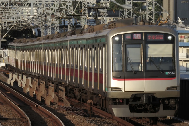 長津田検車区 5000系 5104F の写真 |鉄道写真投稿サイトTrain-Directory