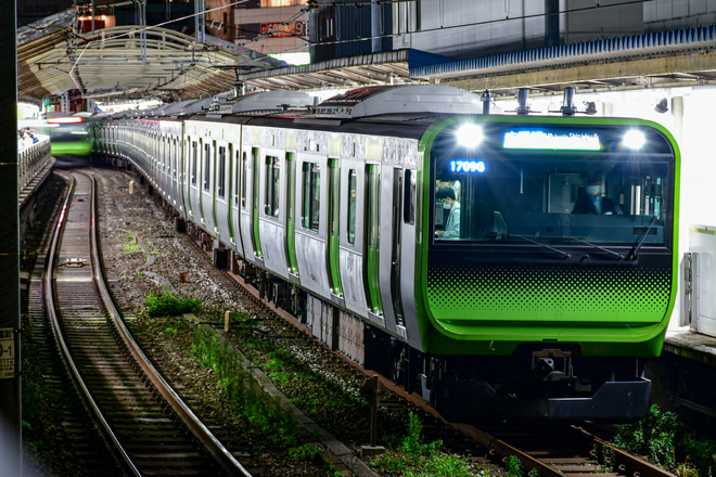 E235系 の写真 |鉄道写真投稿サイトTrain-Directory