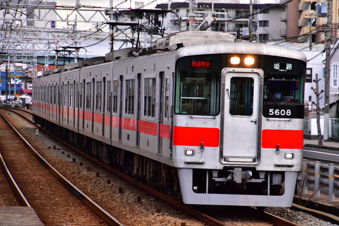 東二見車両基地 5000系 5016F の写真 |鉄道写真投稿サイトTrain-Directory