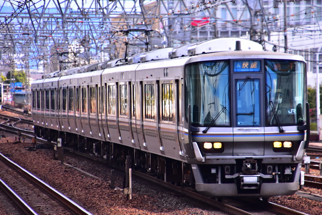 網干総合車両所本所 223系 J4編成 の写真 |鉄道写真投稿サイトTrain-Directory