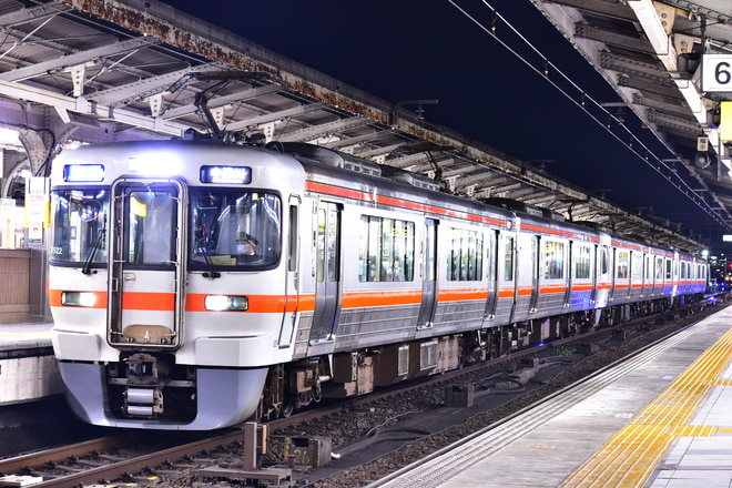神領車両区 313系 B522編成 の写真 |鉄道写真投稿サイトTrain-Directory