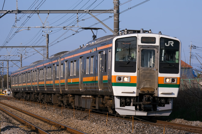 高崎車両センター 211系 タカA37編成 の写真 |鉄道写真投稿サイトTrain-Directory