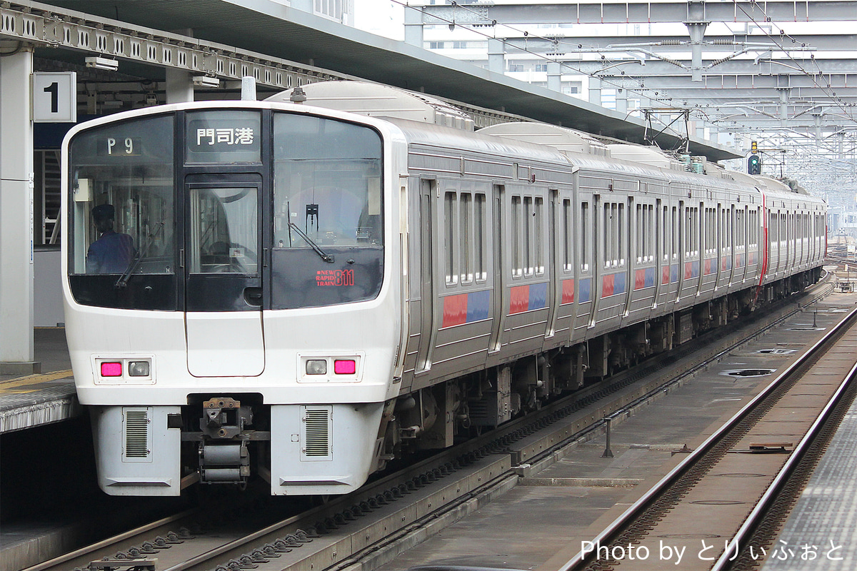 Train-Directory JR九州811系PM9編成の写真一覧