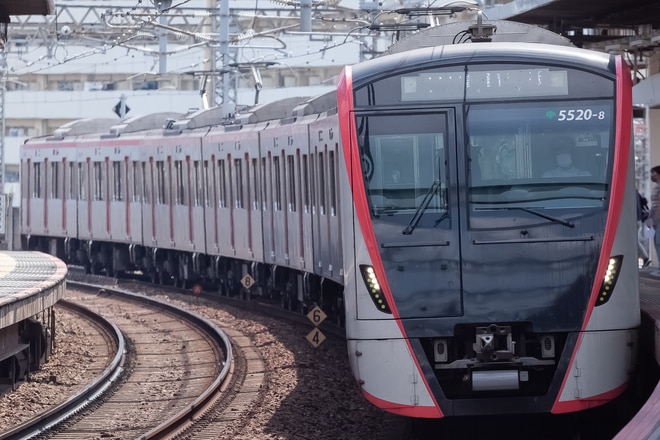 5500形 5520F の写真 |鉄道写真投稿サイトTrain-Directory