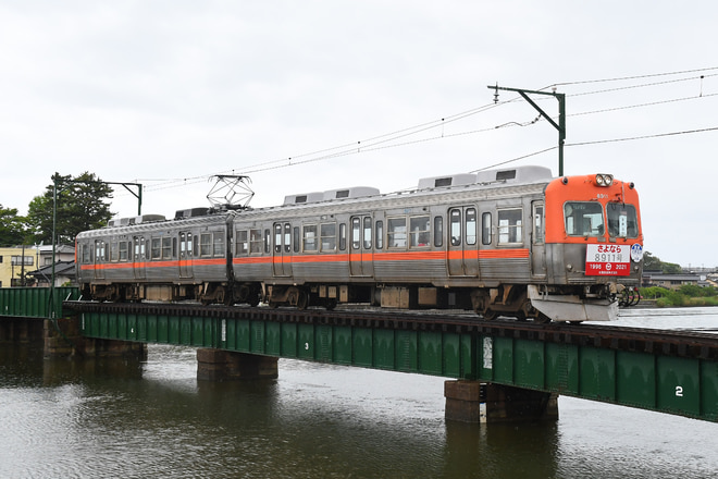 内灘検車区 8000系 8901F の写真 |鉄道写真投稿サイトTrain-Directory