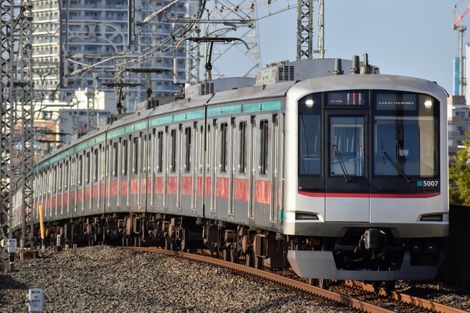 長津田検車区 5000系 5107F の写真 |鉄道写真投稿サイトTrain-Directory