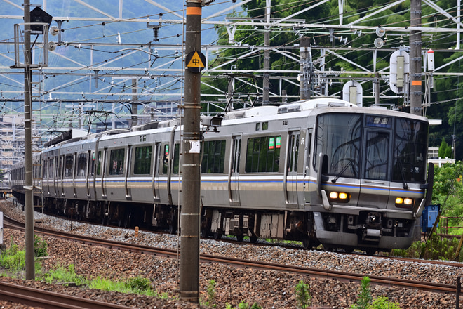 網干総合車両所本所 223系 V20編成 の写真 |鉄道写真投稿サイトTrain-Directory