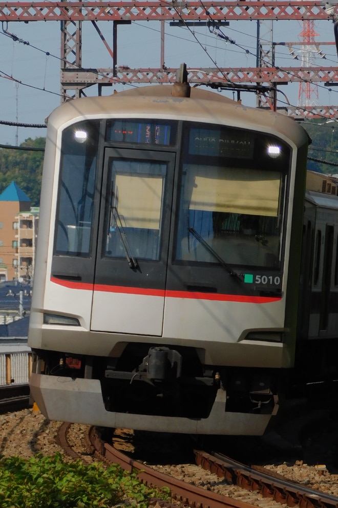 長津田検車区 5000系 5110F の写真 |鉄道写真投稿サイトTrain-Directory