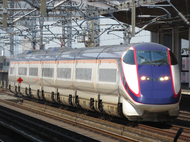山形新幹線車両センター E3系 L70編成 の写真 |鉄道写真投稿サイトTrain-Directory