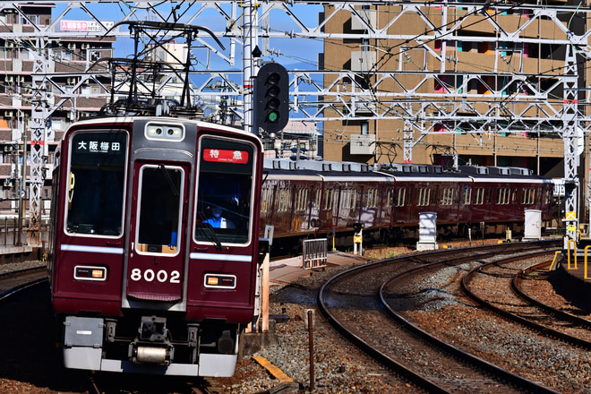 西宮車庫 8000系 8002F の写真 |鉄道写真投稿サイトTrain-Directory