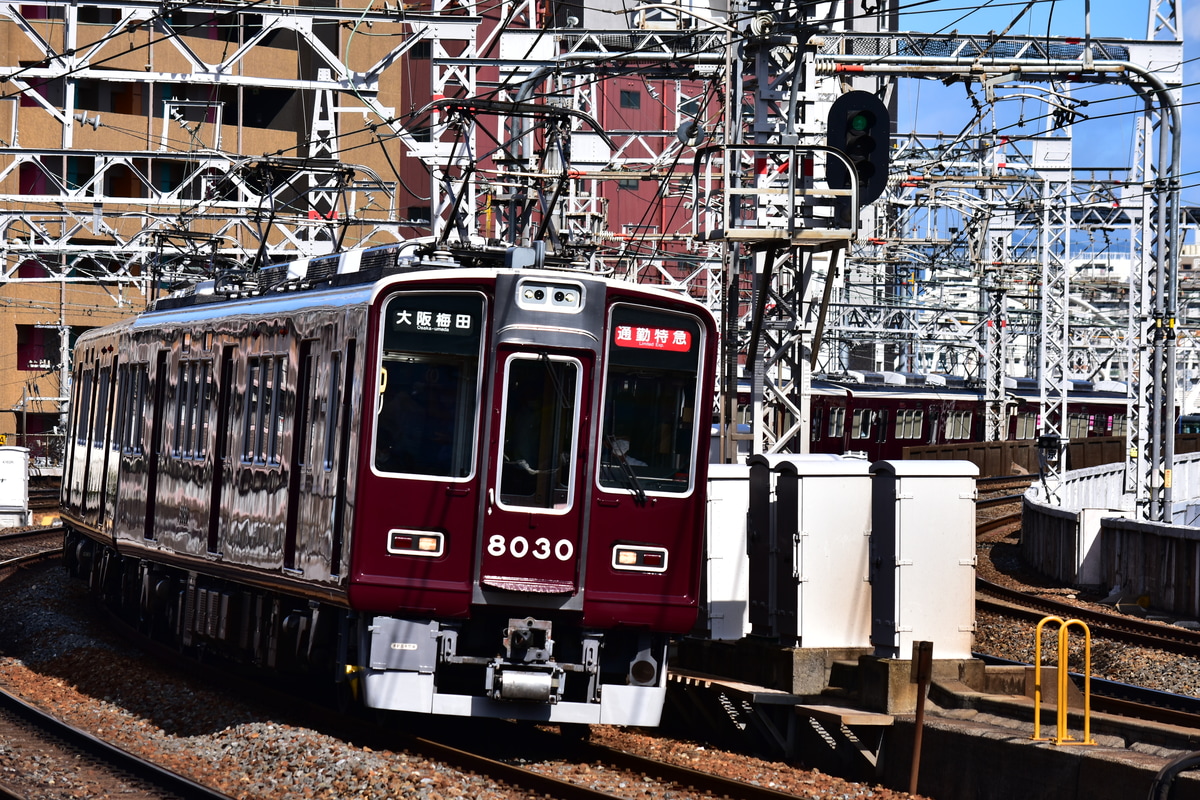 平井車庫 8000系 8030F の写真 |鉄道写真投稿サイトTrain-Directory