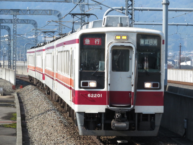 田島車両基地 6050系 61201F の写真 |鉄道写真投稿サイトTrain-Directory