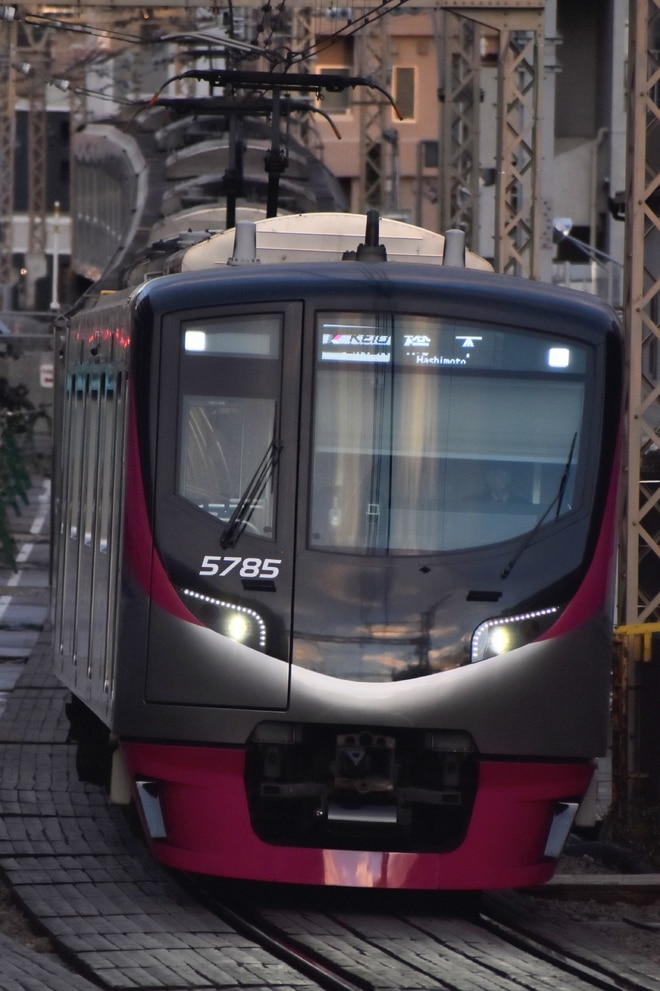 若葉台検車区 5000系 5735F の写真 |鉄道写真投稿サイトTrain-Directory