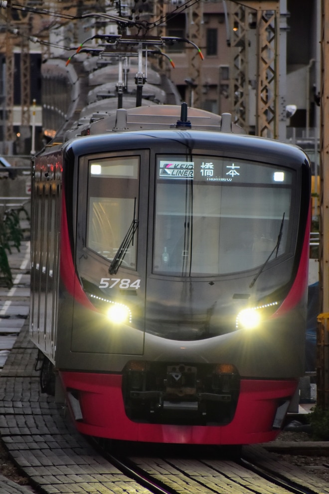 若葉台検車区 5000系 5734F の写真 |鉄道写真投稿サイトTrain-Directory