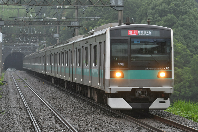 松戸車両センター本区 E233系 マト10編成 の写真 |鉄道写真投稿サイトTrain-Directory