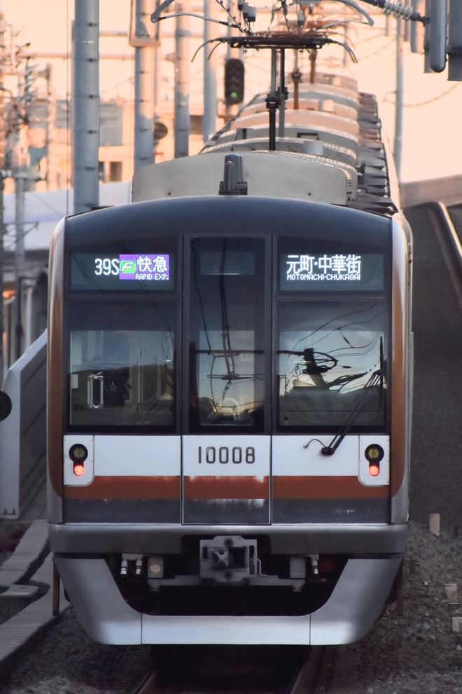 和光検車区 10000系 10108F の写真 |鉄道写真投稿サイトTrain-Directory