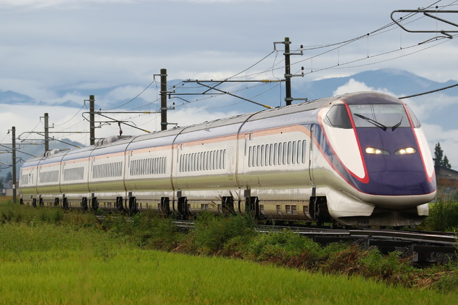 山形新幹線車両センター E3系 L64編成 の写真 |鉄道写真投稿サイトTrain-Directory