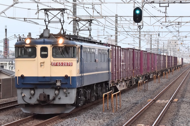 新鶴見機関区 EF65 2070 の写真 |鉄道写真投稿サイトTrain-Directory