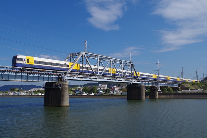 幕張車両センター本区 255系 マリBe-01編成 の写真 |鉄道写真投稿サイトTrain-Directory