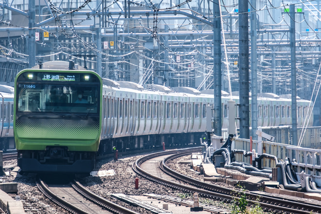 東京総合車両センター本区 E235系 トウ34編成 の写真 |鉄道写真投稿サイトTrain-Directory